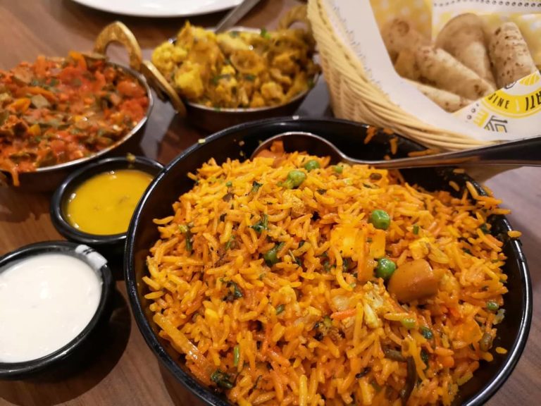 10 Best Supper Spot in Subang For Night Owls Only - KL Foodie