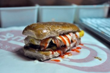 Top 10 Must-Try Burgers in KL (Super Delicious) - KL Foodie
