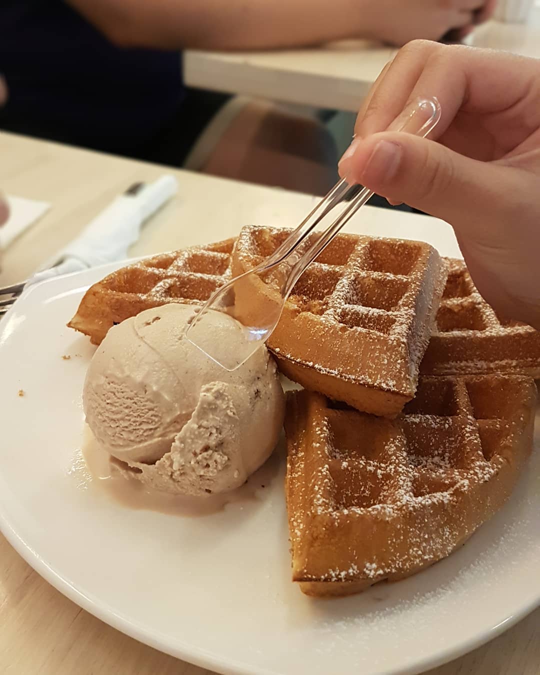 10 Waffle Spots In KL That'll Make You Feel Good - KL Foodie