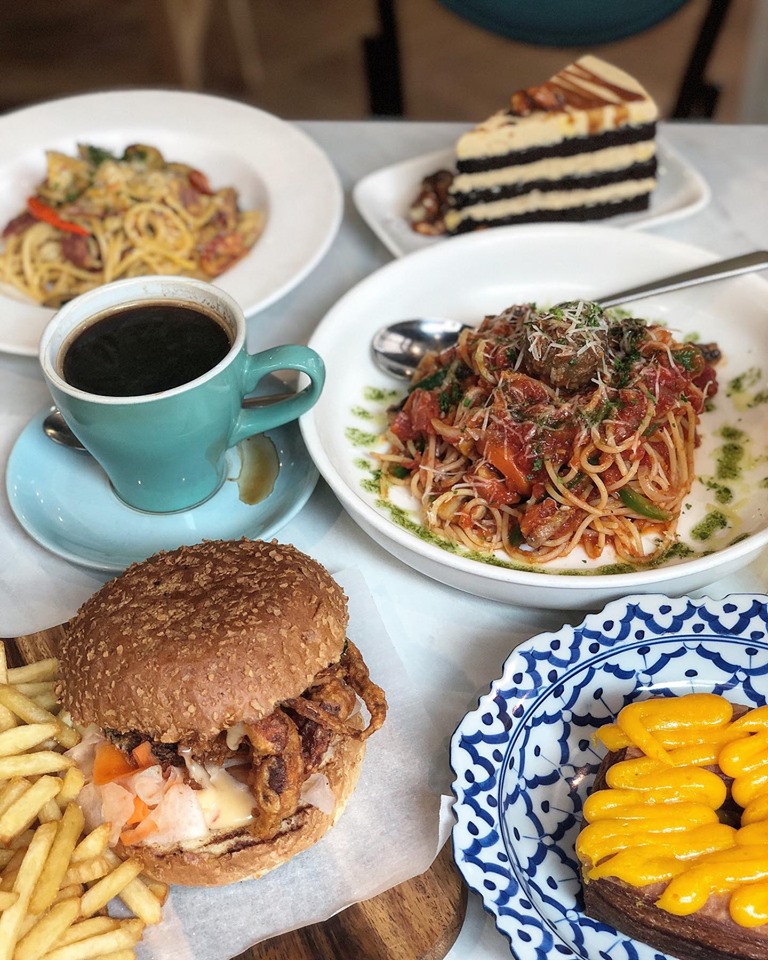 Top 10 Food Places You Have To Try In TTDI - KL Foodie