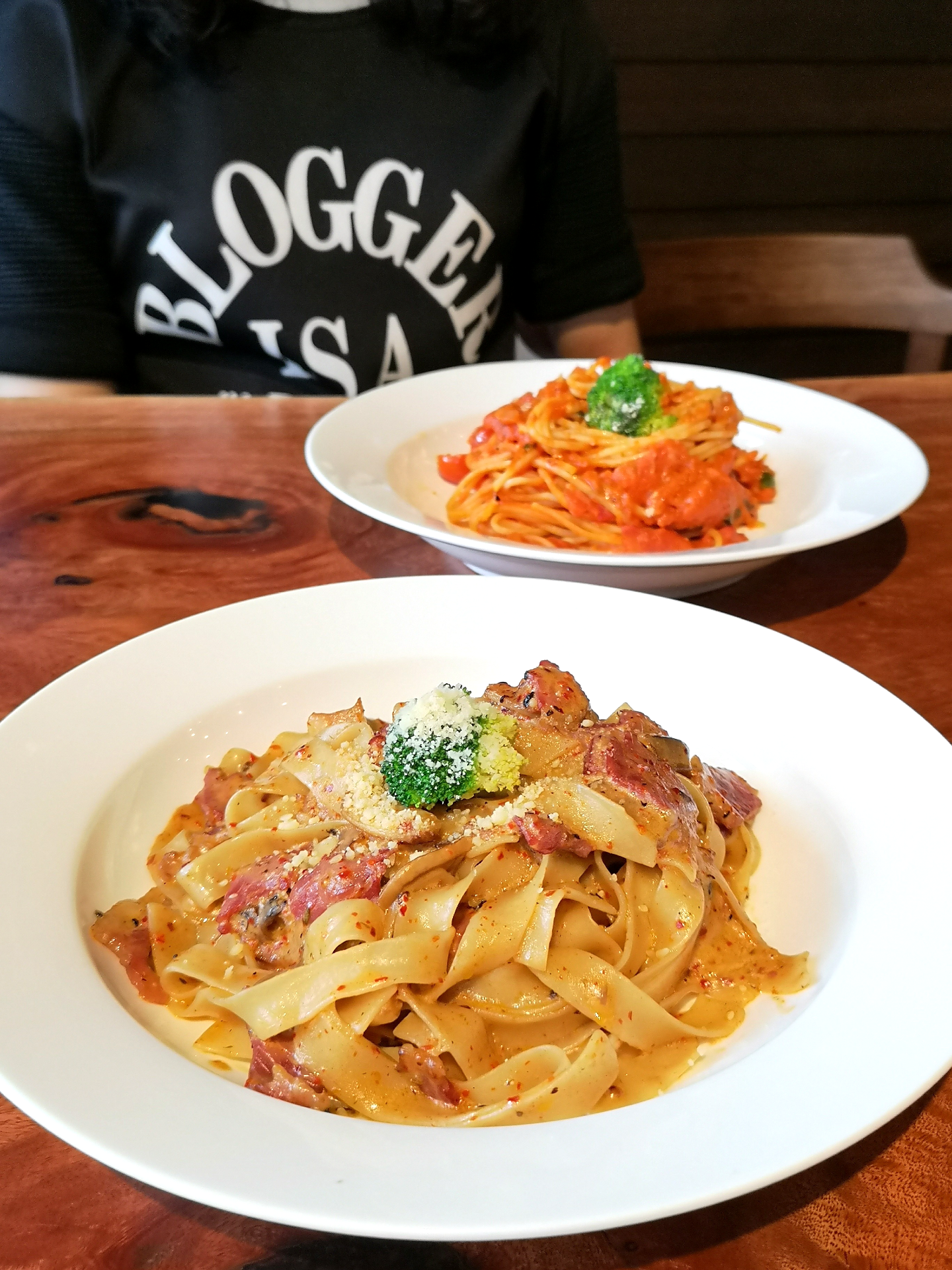 This Award-Winning Steakhouse Let's You Choose Your Wagyu Beef Right ...