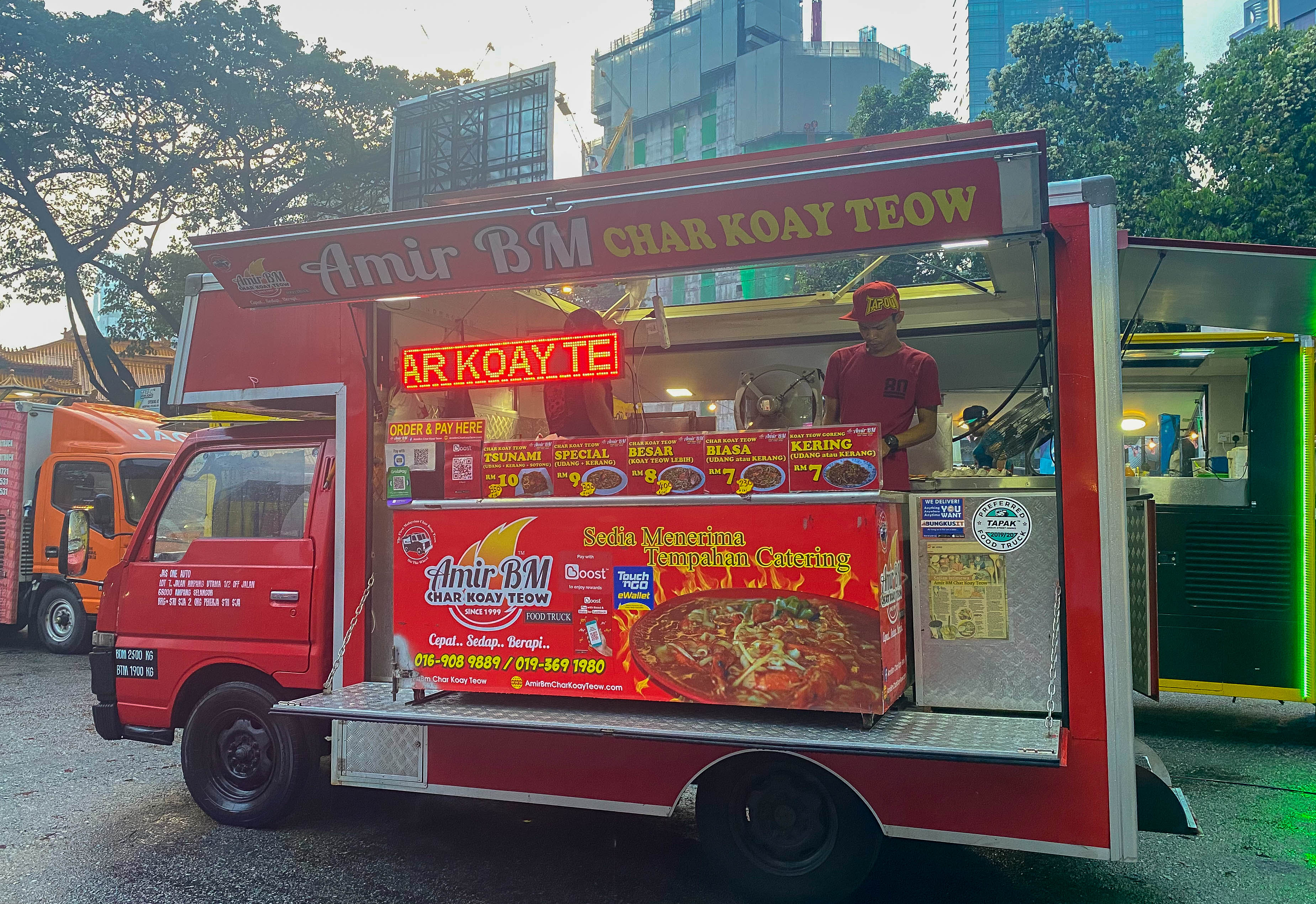 10 Must-Try Food Trucks For The Ultimate Dinner Feast At TAPAK KLCC ...