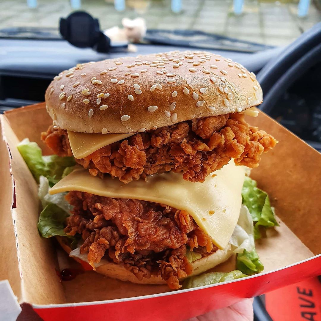 All NEW KFC Zinger Cheezilla & Zinger Stacker Available From 11 Feb ...