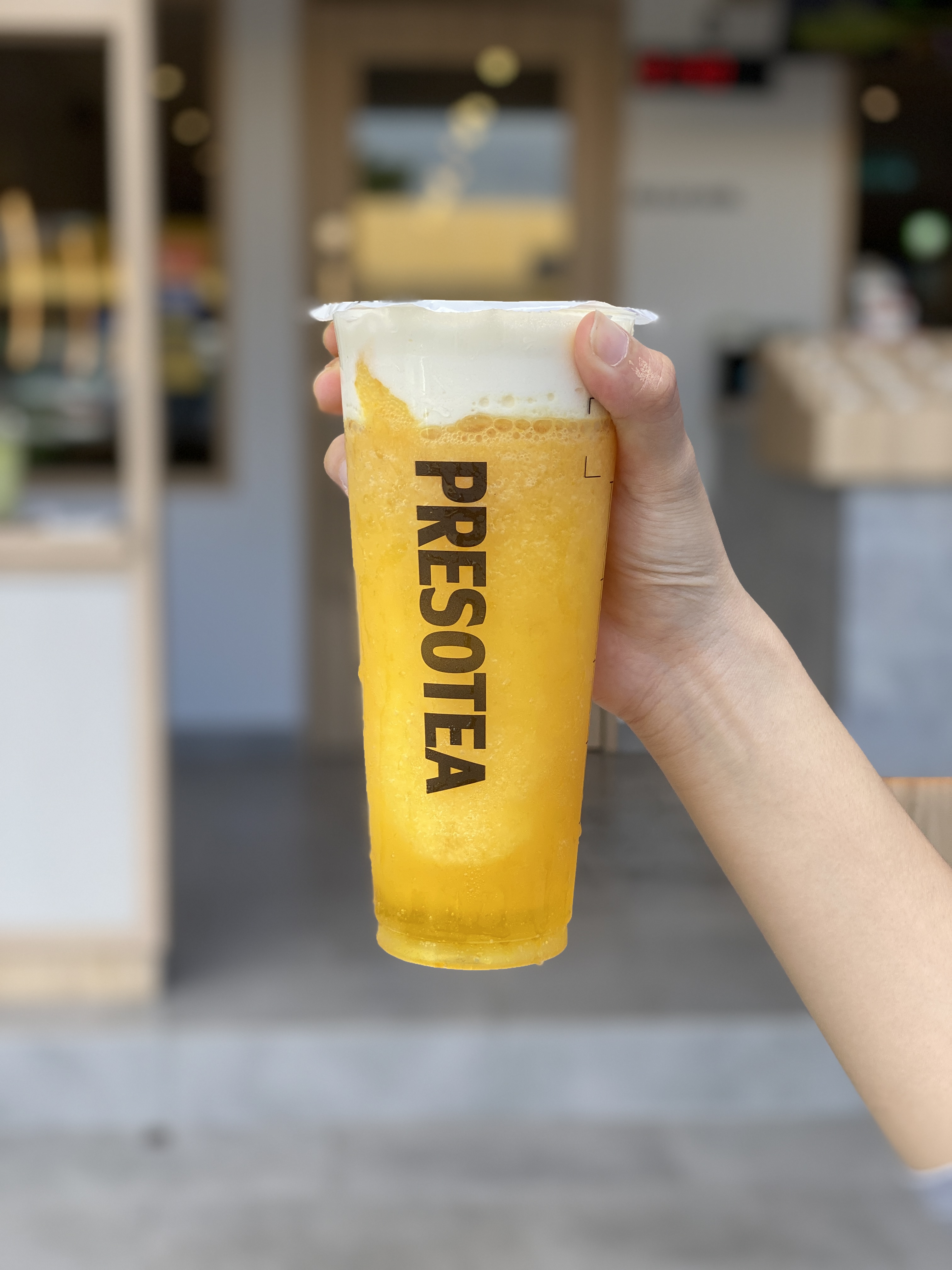 Presotea: Get Freshly Brewed Tea-Based Drinks That Uses a Tea Machine ...