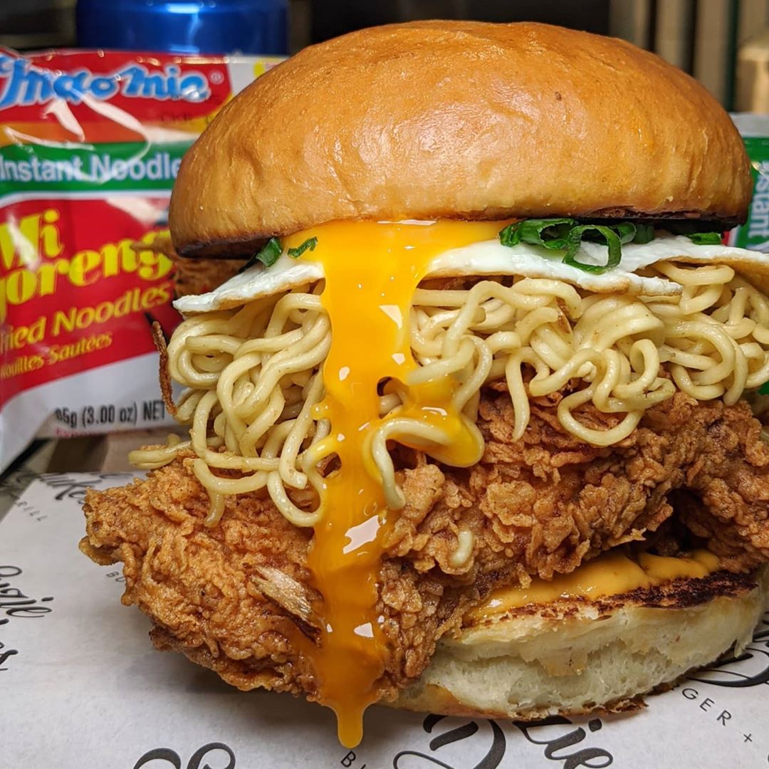 This Burger Joint Uses Indomie Instant Noodles As Toppings & It ...