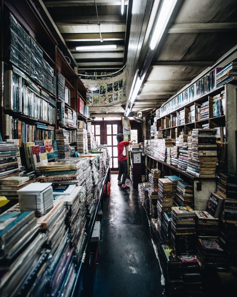This Hidden Vintage-Looking Bookstore In KL Has Over 3 Million Books ...