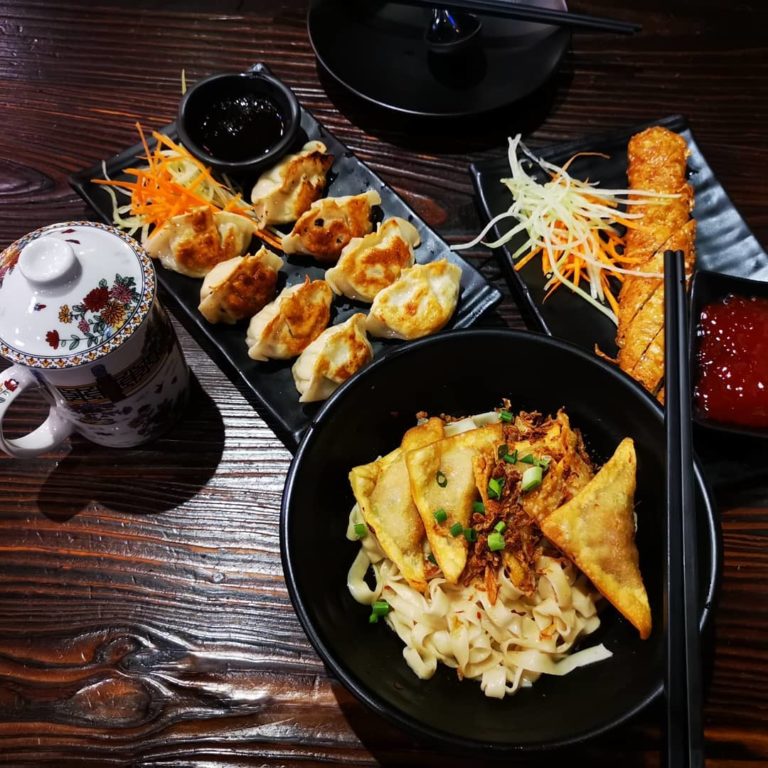 Elevate Your New Year Dinner Plans With These 5 Eateries In Kuching ...
