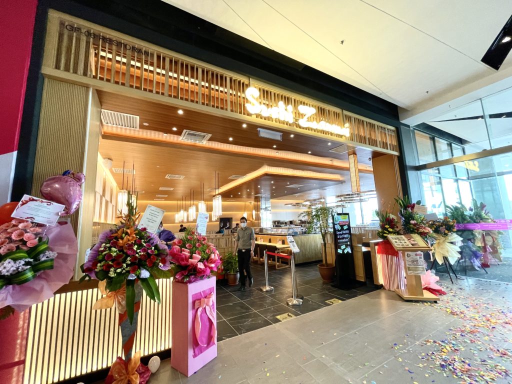 This New Mall In Kota Kemuning Has A 7.17 Acre Lake That's Perfect For ...