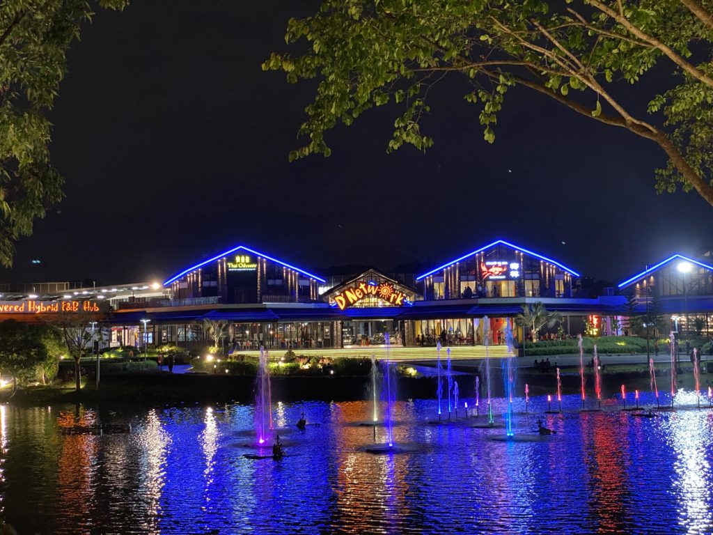 This New Spot In Setia Alam Is Where You Can Eat & Chill By The Lake ...