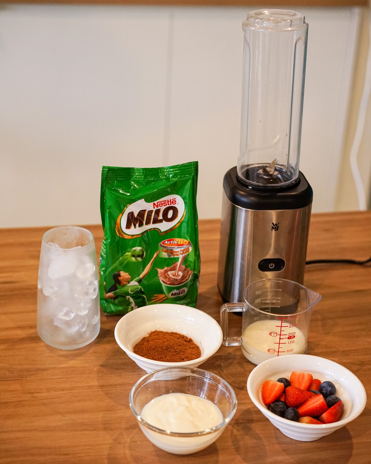 milo-berry-smoothie1 - KL Foodie