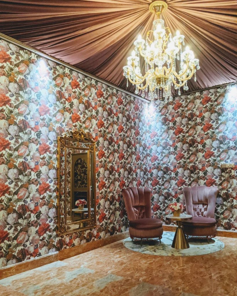 Mary Jane: This Cafe In Petaling Street Has A Gorgeous Pink-Floral ...