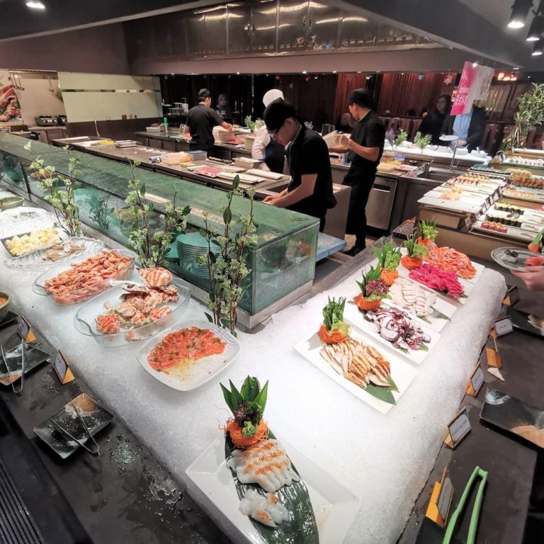 Malaysia's Largest Buffet Restaurant, Jogoya Reopens After A Year (Here ...