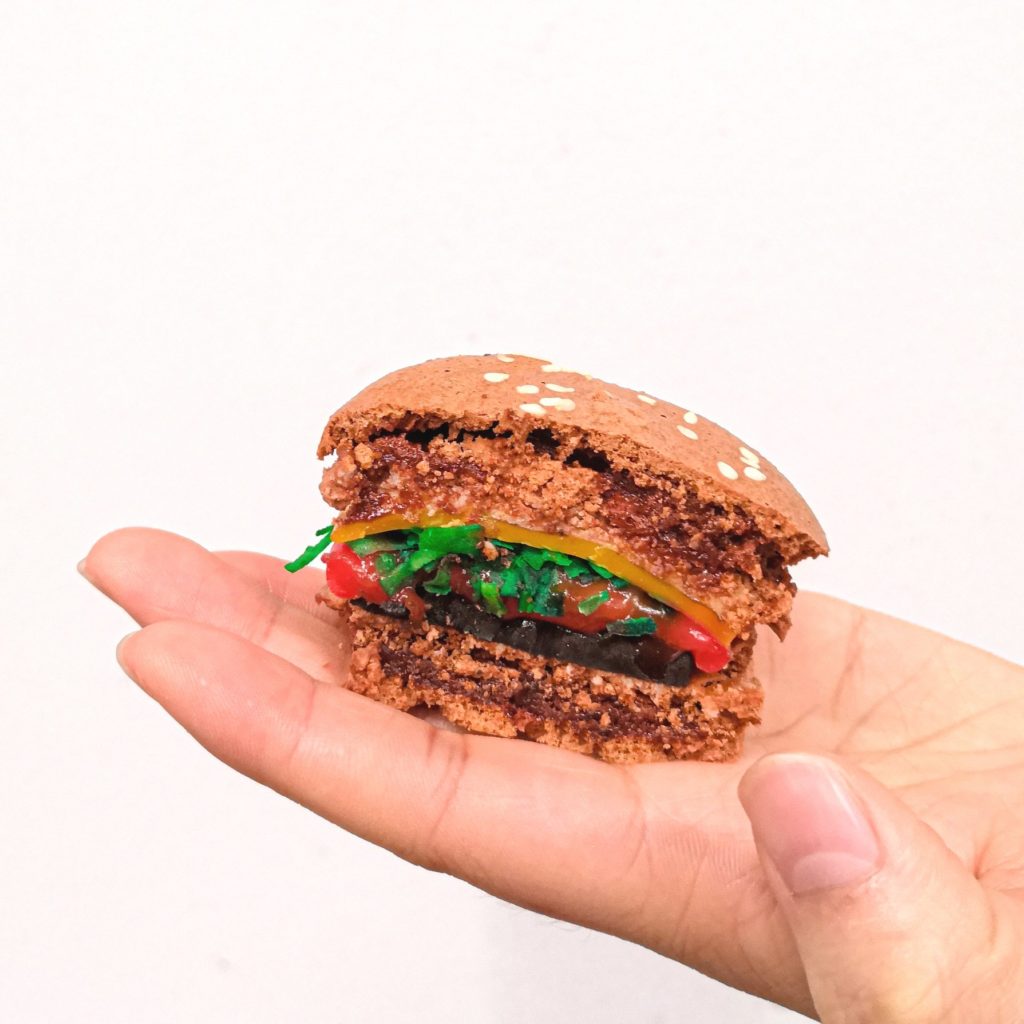 FamilyMart Malaysia Releases NEW Hamburger Macaron Dessert & It Looks ...