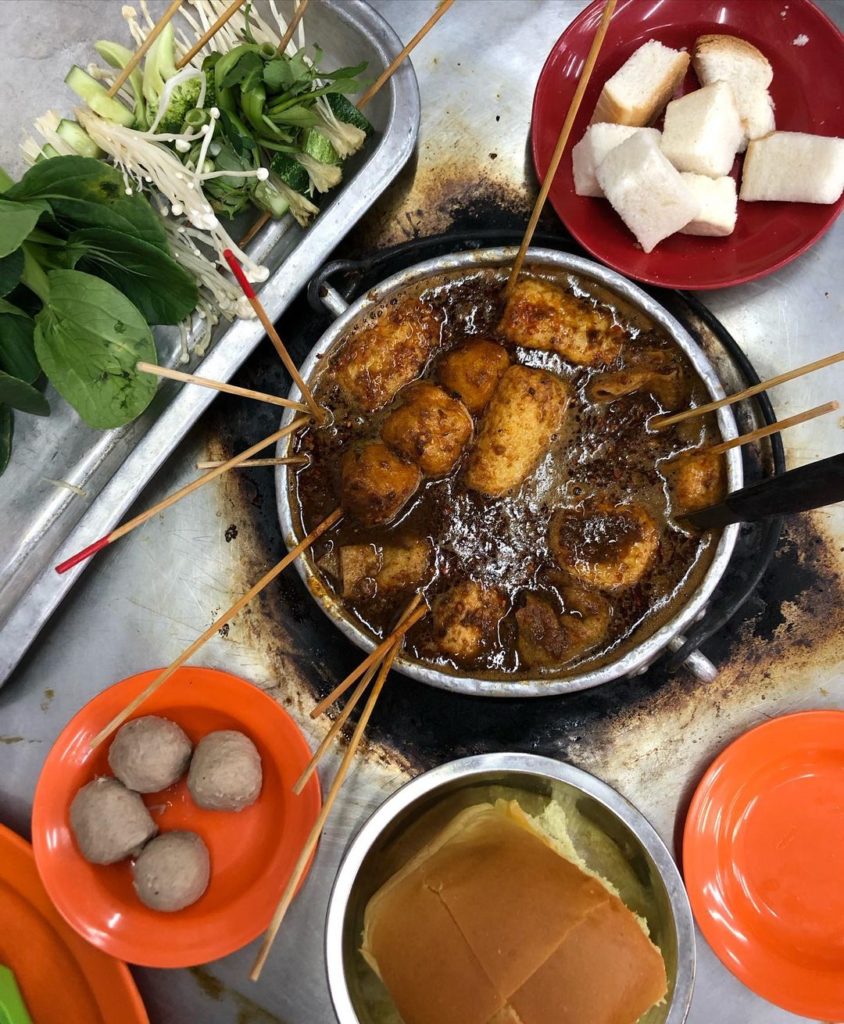 Malacca Famous Capitol Satay Celup Will Be Closing Down In 2 Months ...