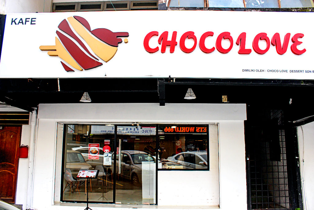Dessert Lovers Need To Visit This Choco Heaven In Subang For Pancakes ...