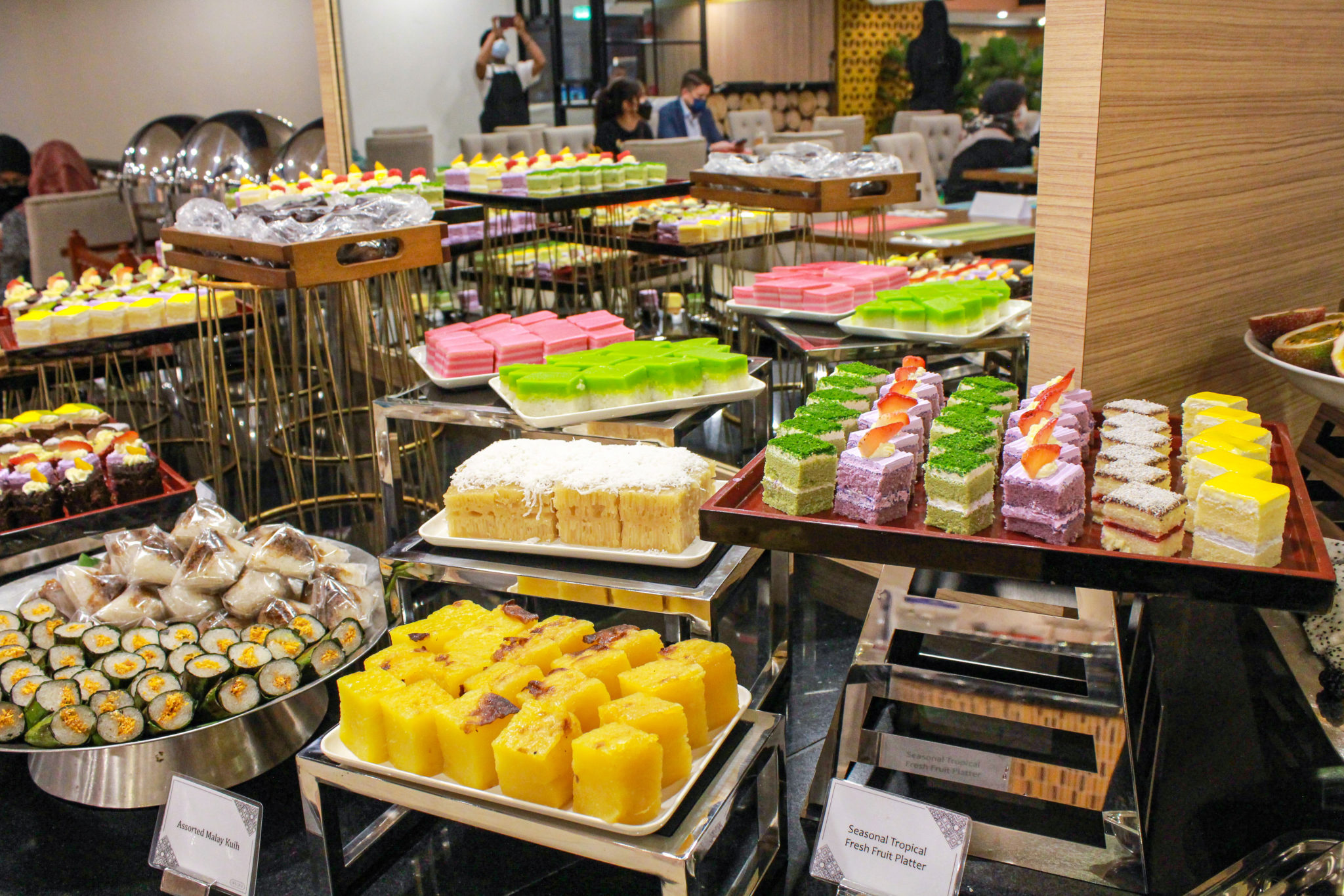 NEW Ramadan Buffet In KL Serves Classic Malay & Western Dishes: Kambing ...