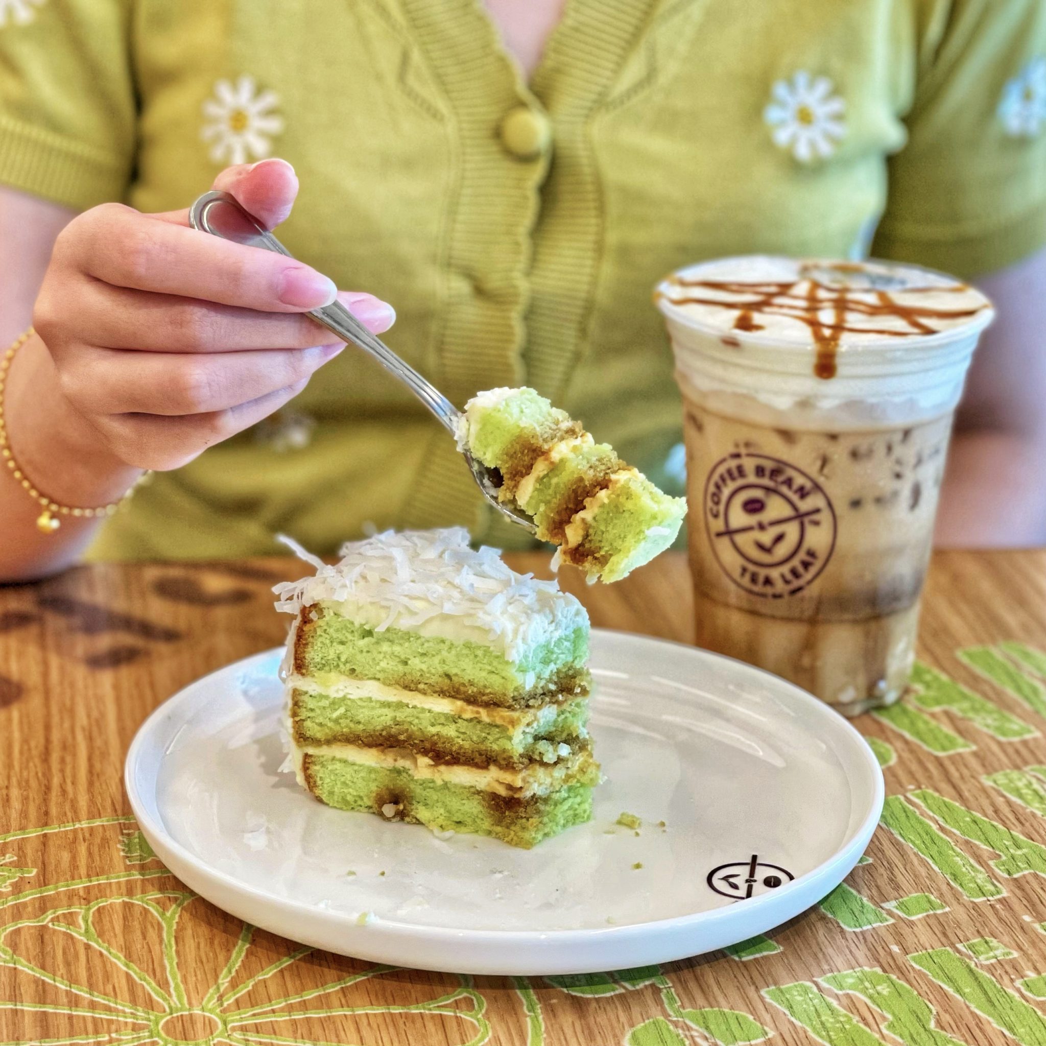 The Coffee Bean & Tea Leaf® Launches NEW Ramadhan & Raya Menu Inspired ...