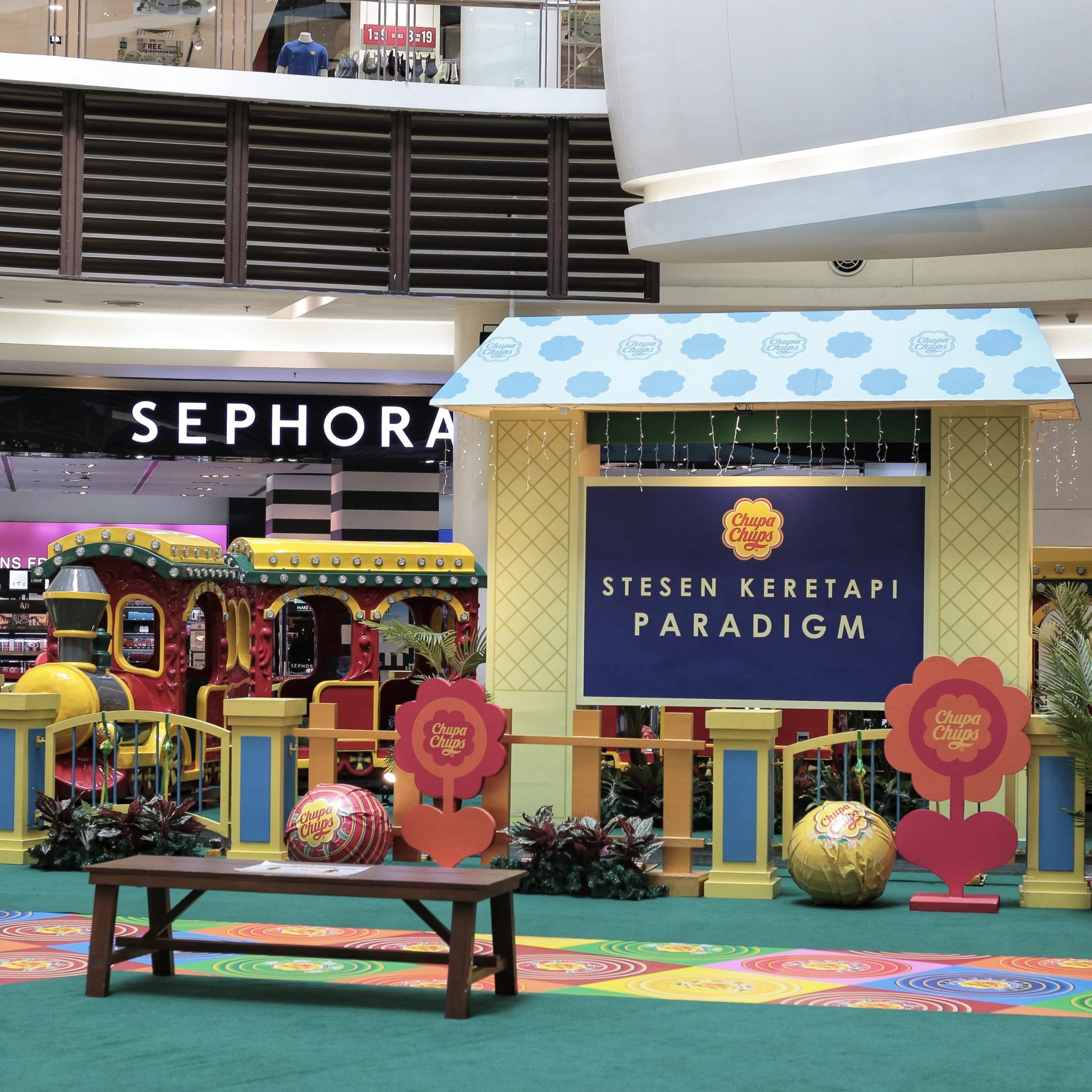 Paradigm Mall PJ Transforms Into A Chupa Chups Raya Wonderland With ...