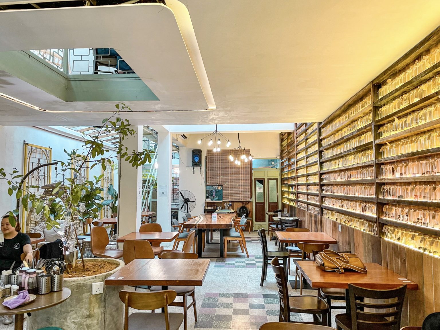 This Vintage Resto-Bar In Pudu Has Creative Fusion Food, Gin-Based ...