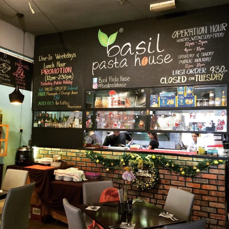 This Place In KL Serves Over 50 Types Of Pasta Like Squid Ink Pasta ...