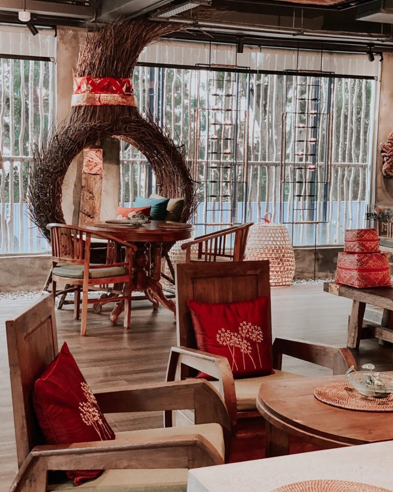 This NEW Cafe In Puchong Features A Balinese Interior That Will Make ...