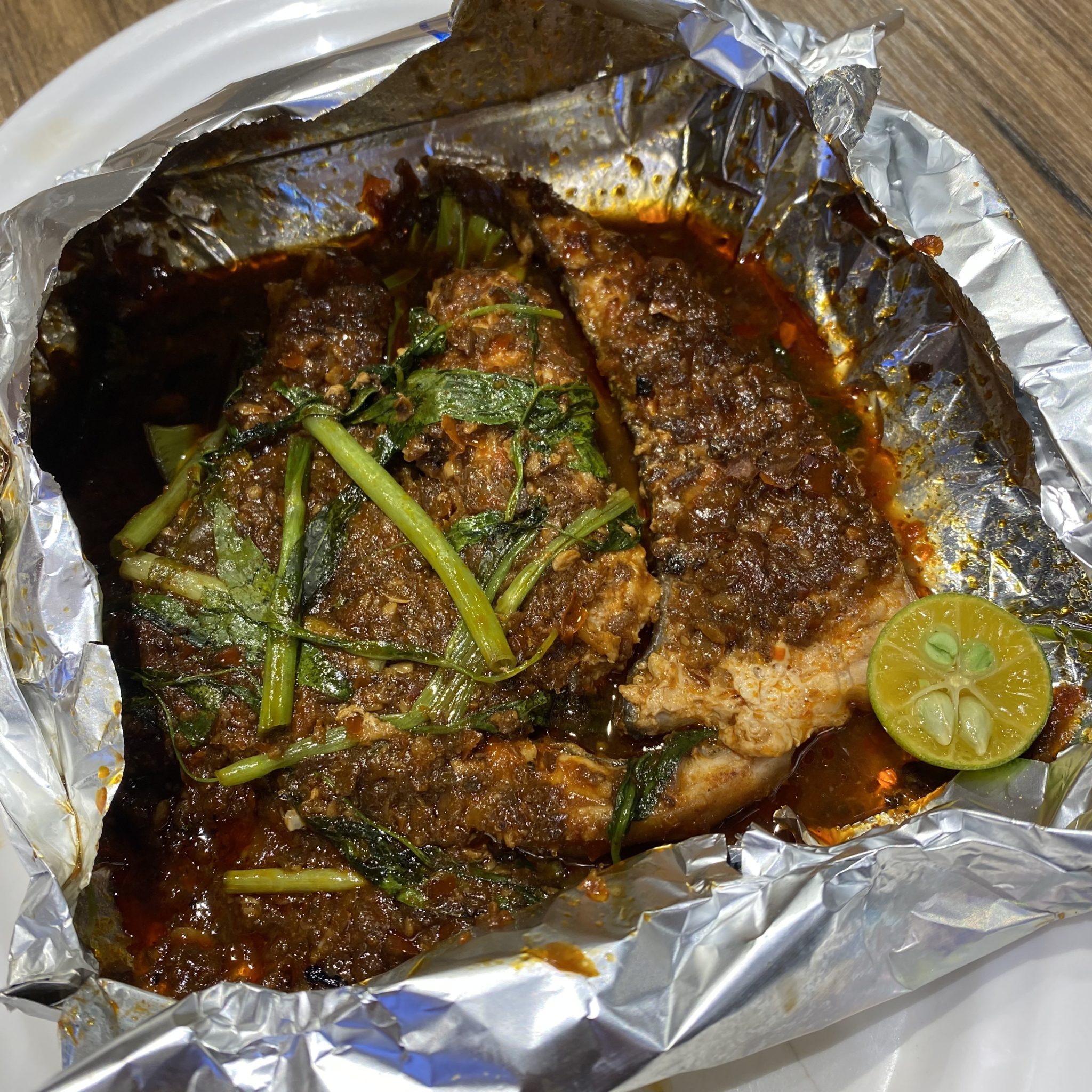 This Seafood Kiosk In KL Is A Crowd-Favourite For Portuguese-Style ...