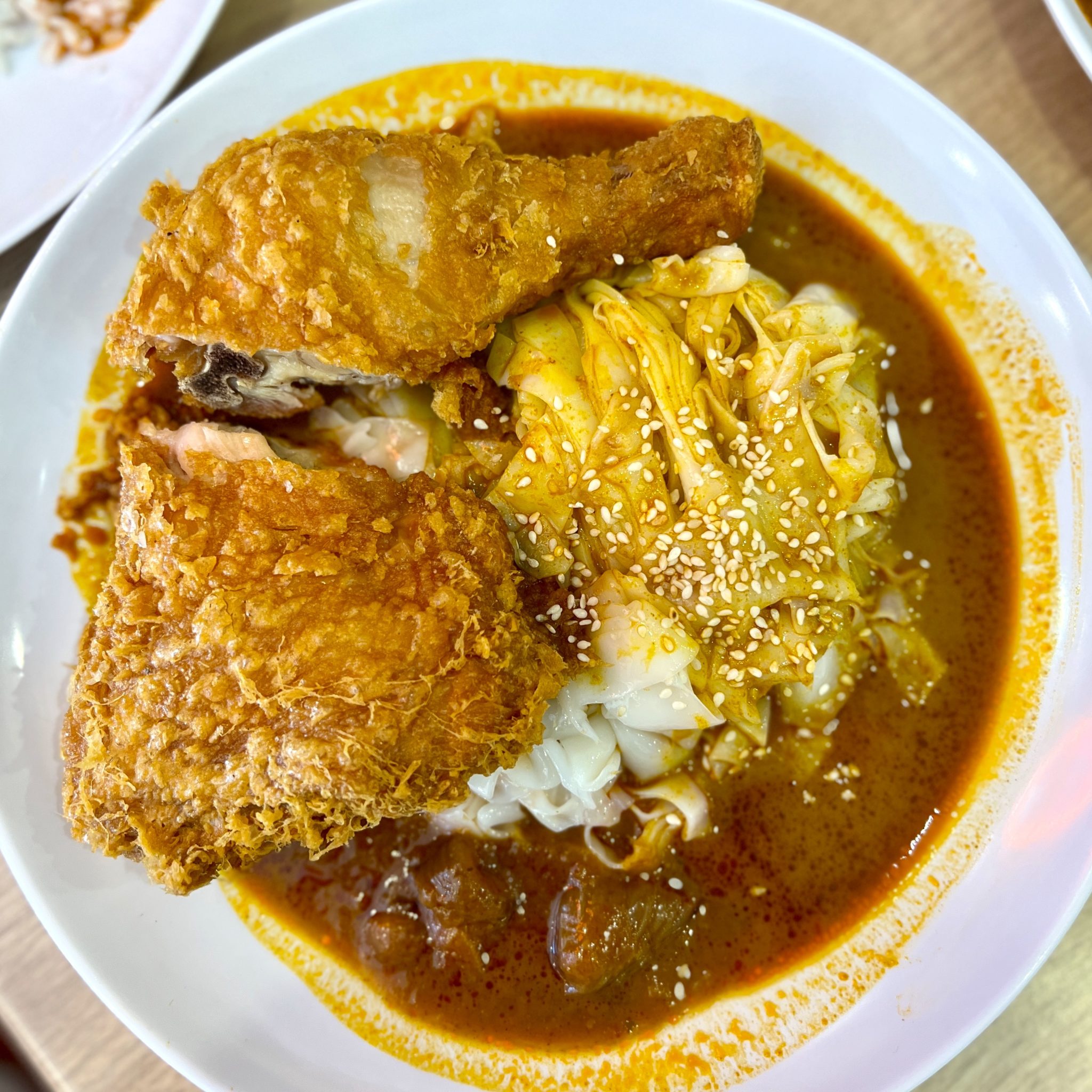 This Famous Fried Chicken Hawker Stall Since 1983 Has More Than 10 ...