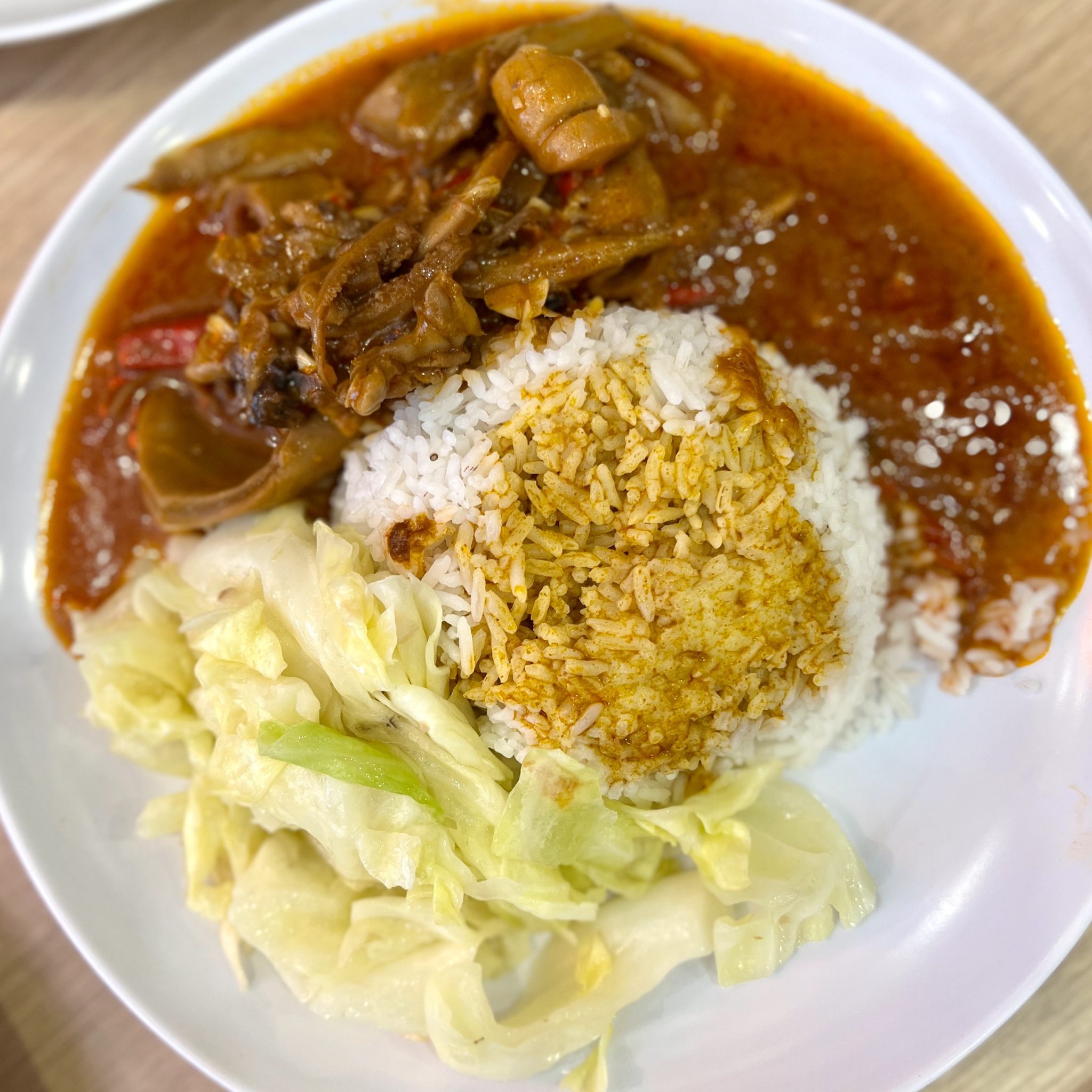 This Famous Fried Chicken Hawker Stall Since 1983 Has More Than 10 ...