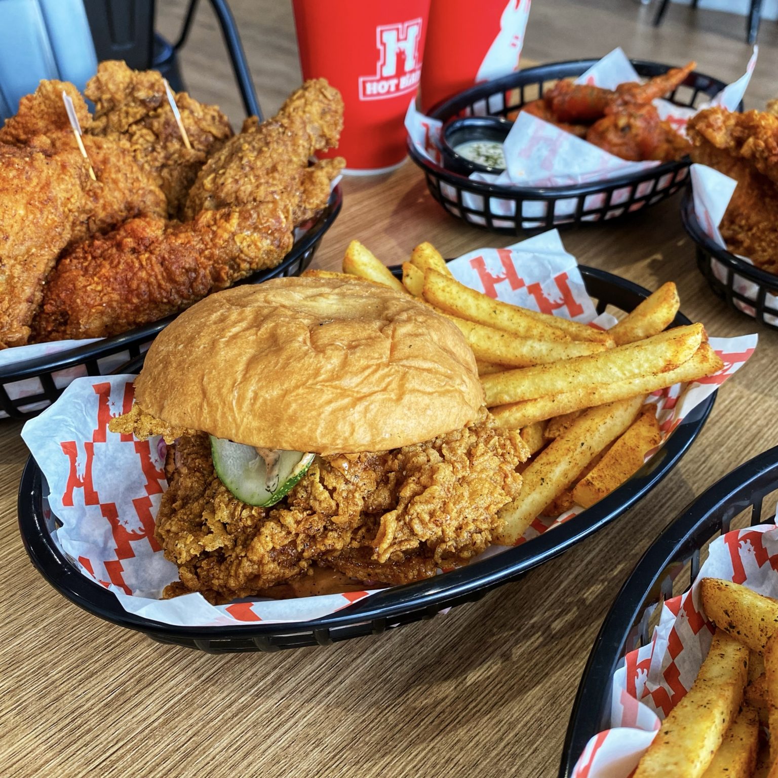 This New Nashville-Style Hot Fried Chicken in PJ Turns Up The Heat with ...