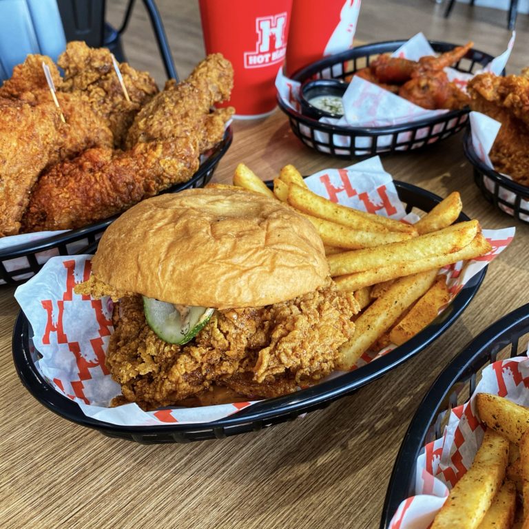 This New Nashville-Style Hot Fried Chicken in PJ Turns Up The Heat with ...