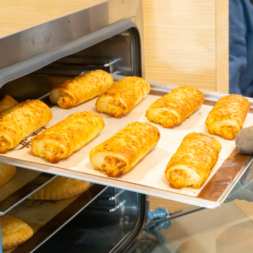 PETRONAS Launches NEW Café Mesra With Barista-Grade Coffees, Local Kuih ...