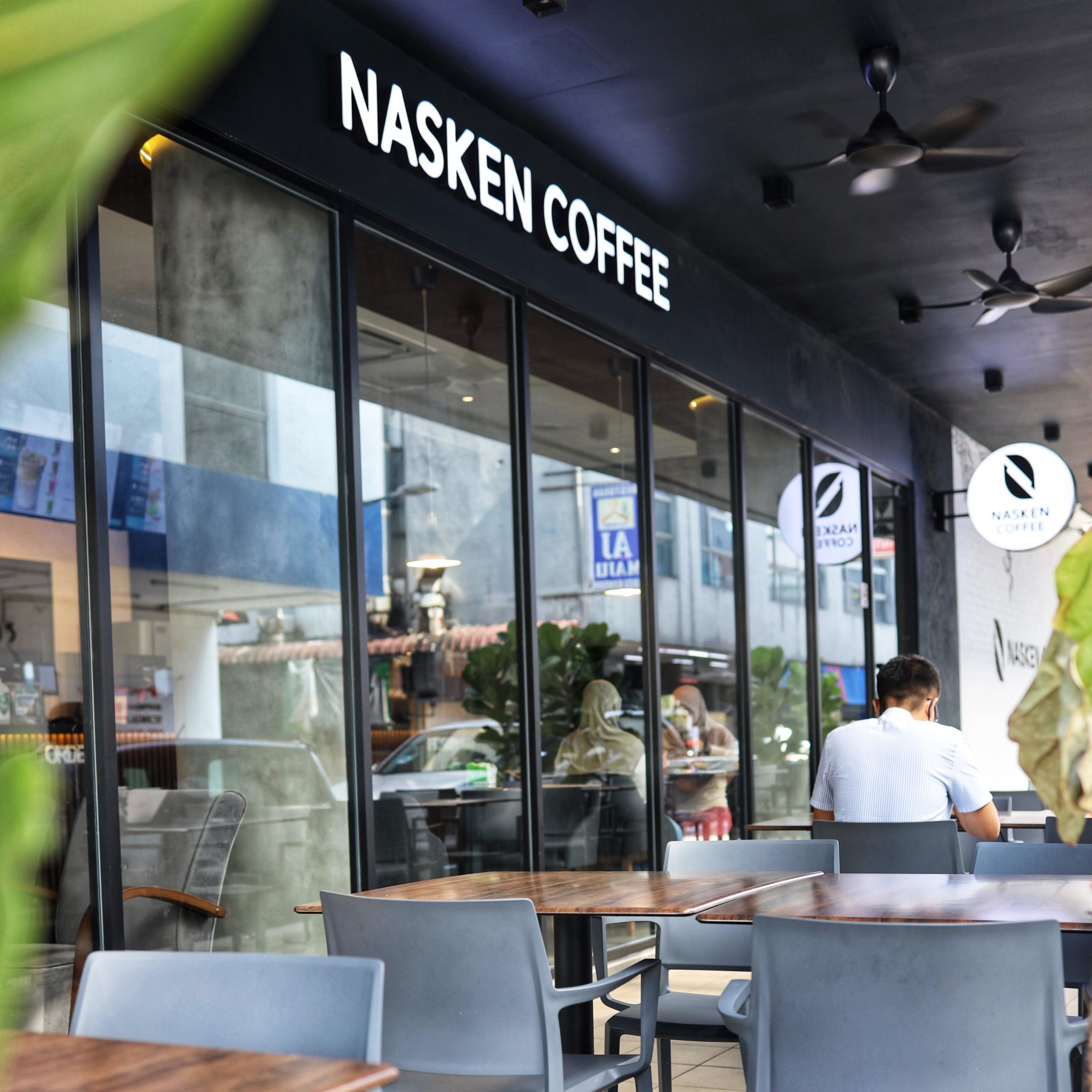 This Homegrown Coffee Joint Started By 2 M’sian Youths Serves Barista ...
