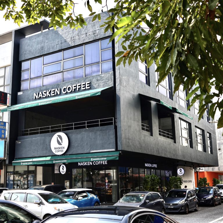 This Homegrown Coffee Joint Started By 2 M’sian Youths Serves Barista ...