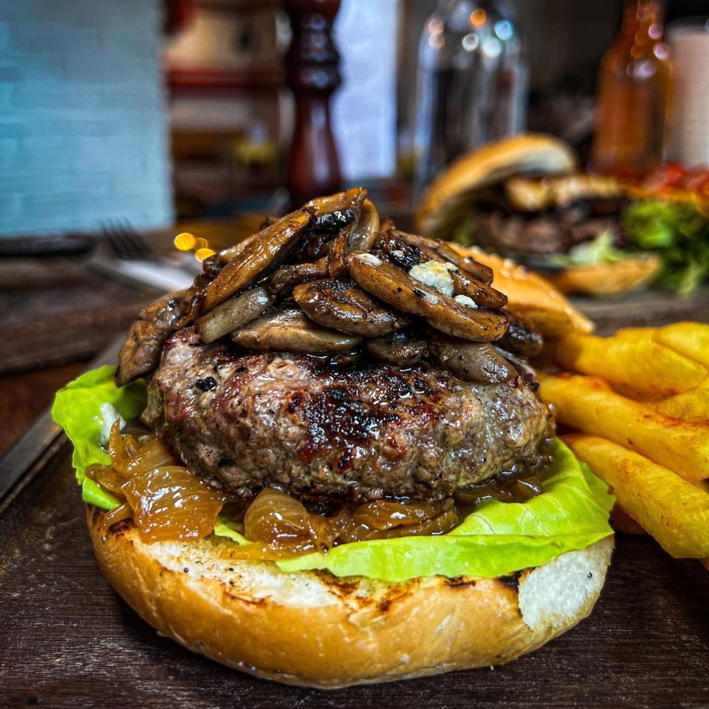 Top 10 Local Burger Spots In Klang Valley That You've Got To Try At ...