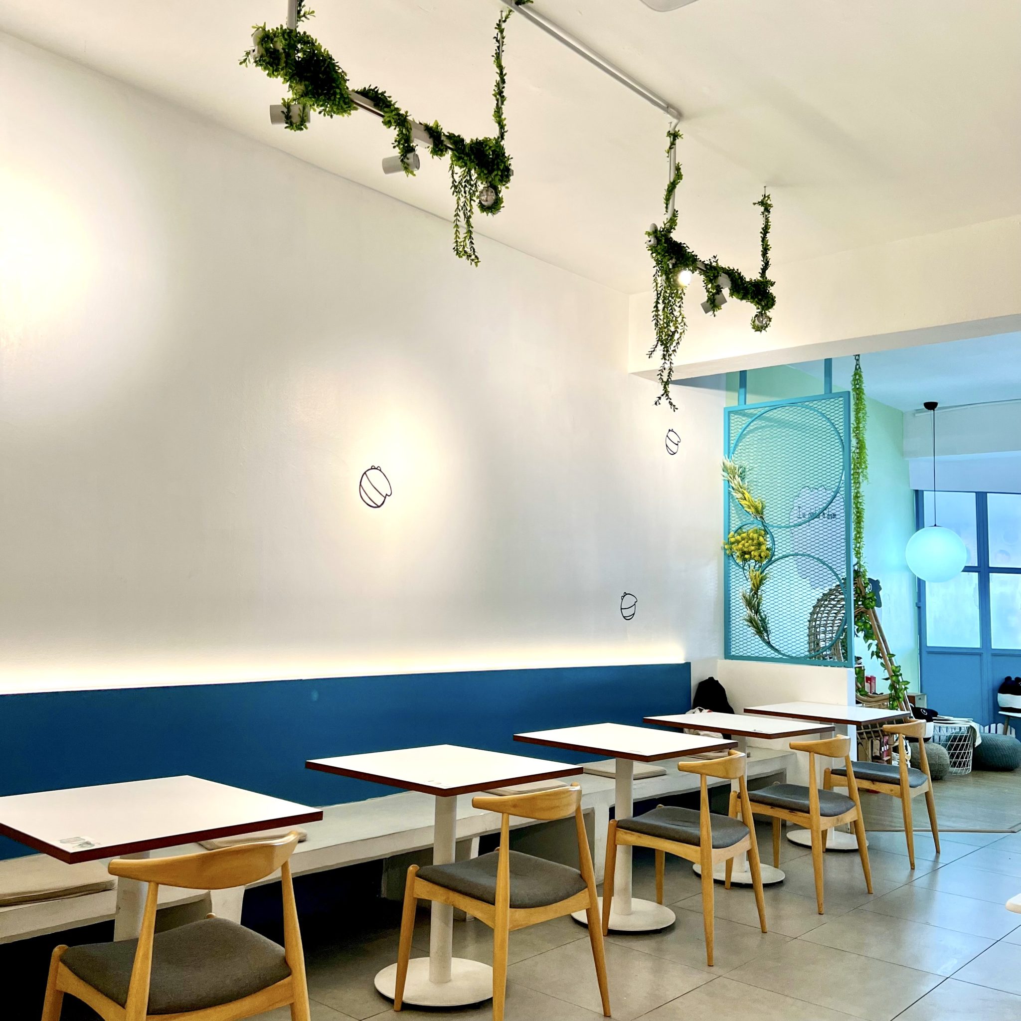 Natural & Organic Curry Mee, Nasi Lemak, Desserts & Cake At This Cafe ...