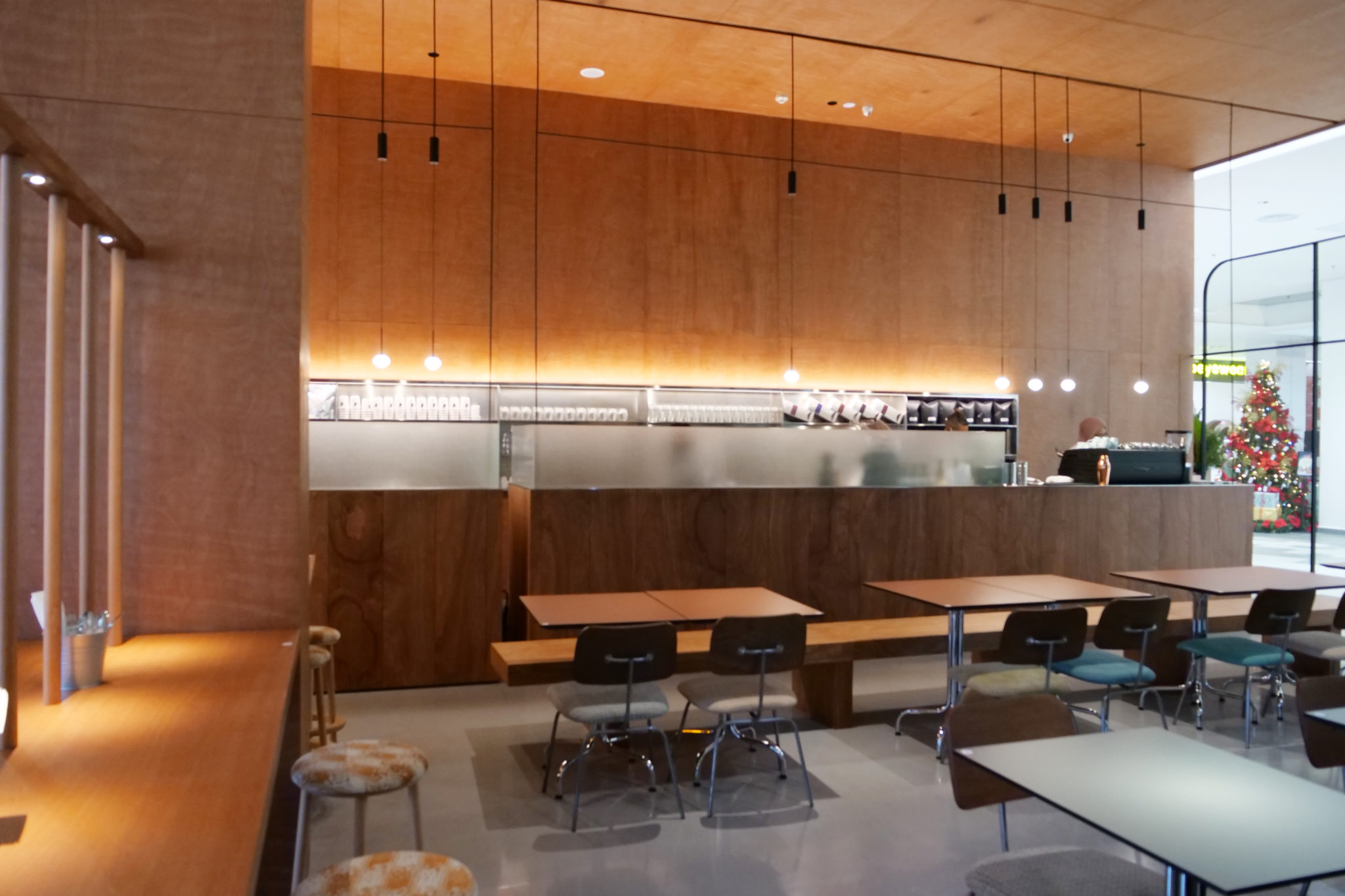 Top 7 Must-Try Restaurants At NEW Megah Rise Mall Including A Pet Café ...