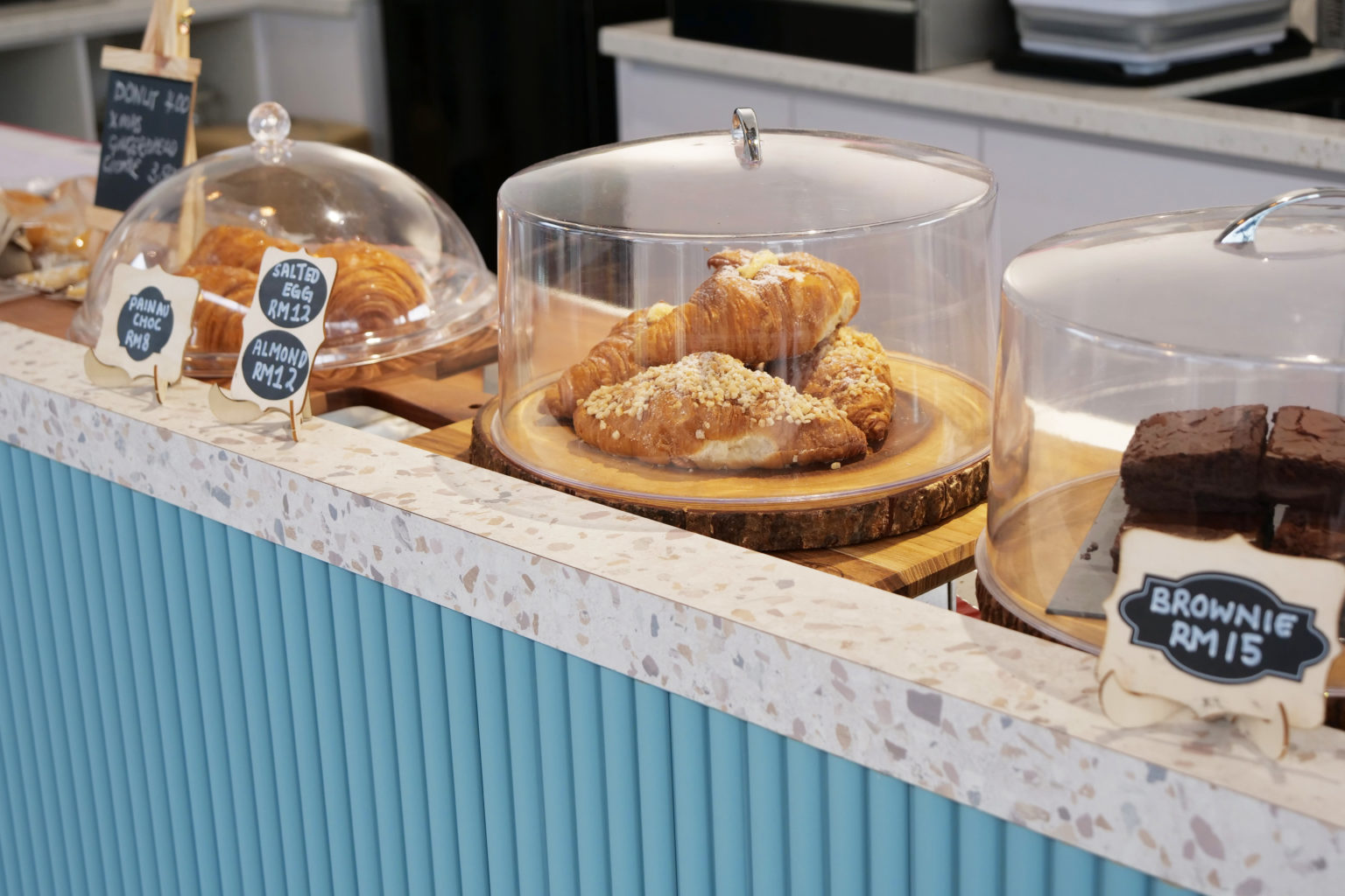 Top 7 Must-Try Restaurants At NEW Megah Rise Mall Including A Pet Café ...