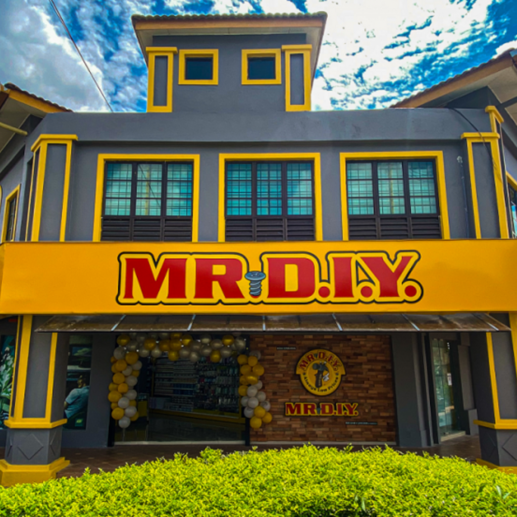 This One-Stop Shop Has Over 100 CNY Items From As Low As RM0.80 & More ...