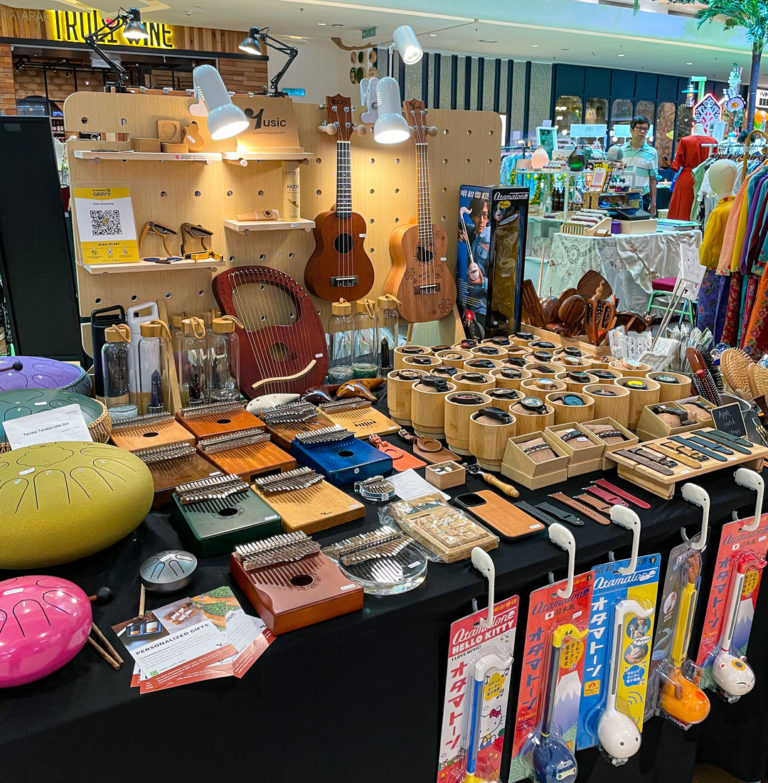 Experience the Starling's Local Raya Market, Stunning Decor, Exciting ...