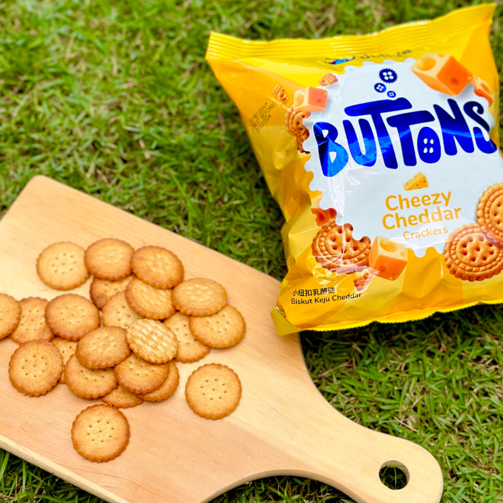“Button Up!” Julie’s Biscuits Rolls Out Adorable Buttons & It’s Perfect ...