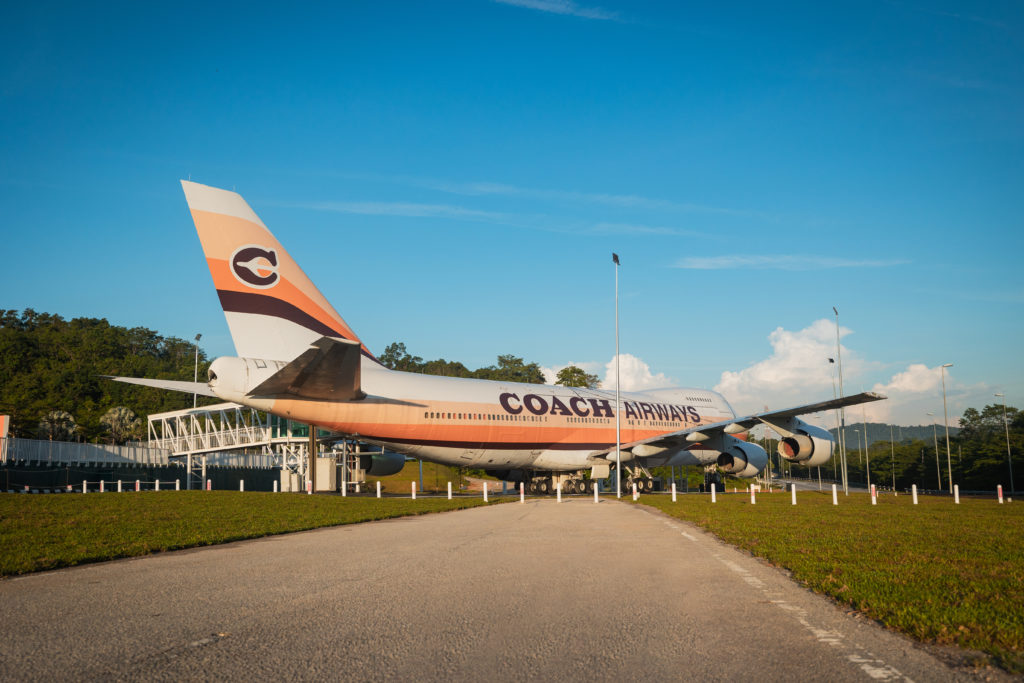 FIRST Coach Airways Has Landed In M'sia With 70's Retro Vibes! - KL Foodie