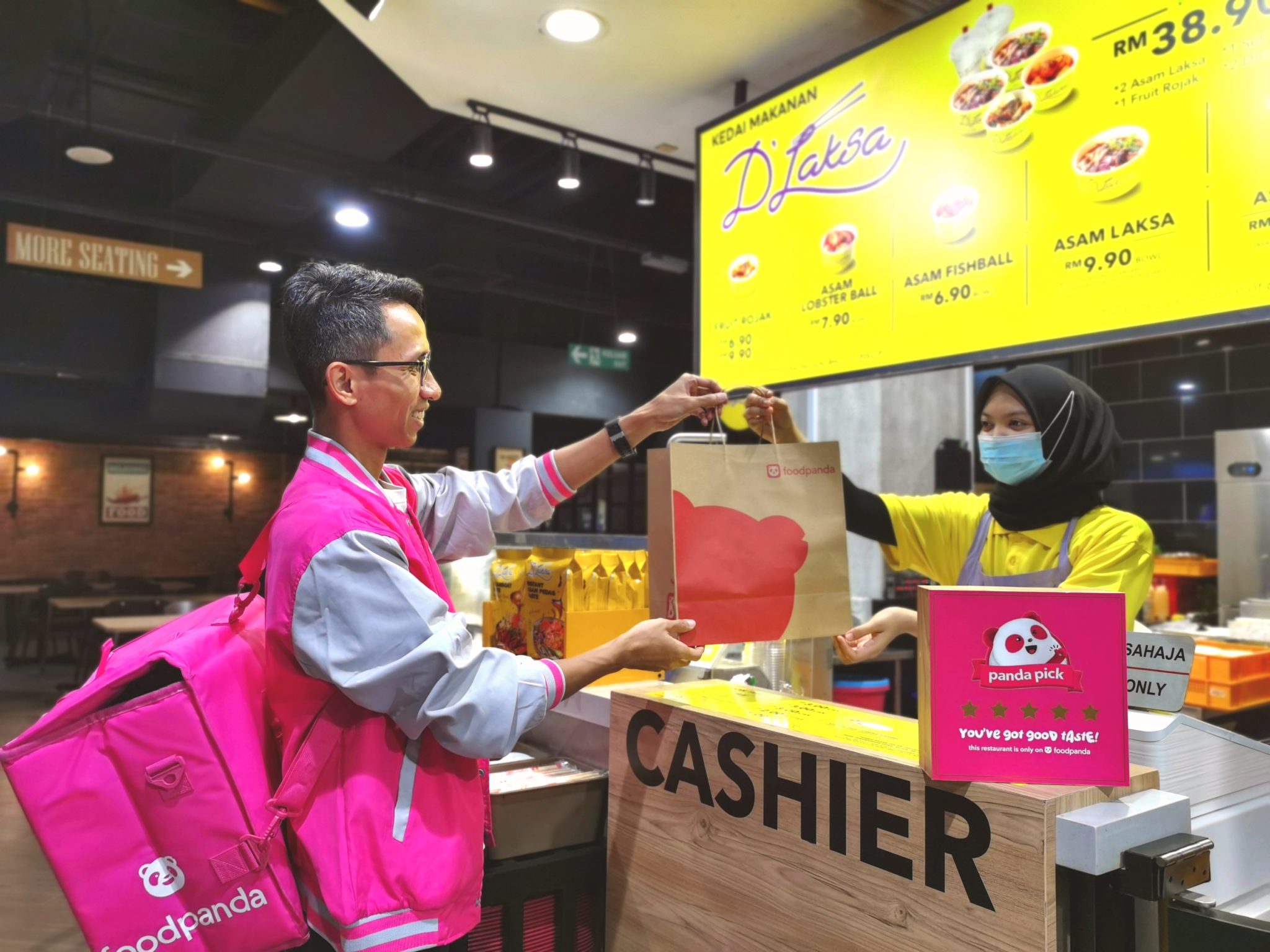 D'Laksa and foodpanda Malaysia Join Forces to Create a New Record for ...