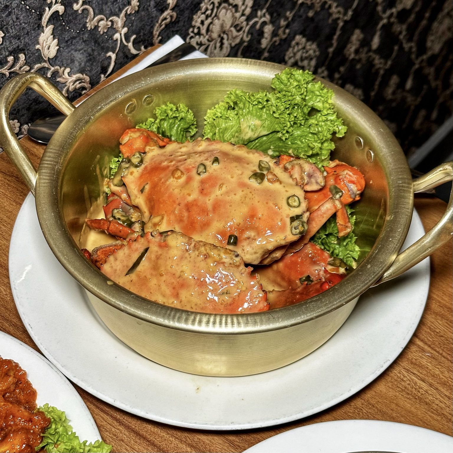 JIBRIL Rolls Out NEW Menu With Whole Salted Egg Lobster & Crab Platter ...
