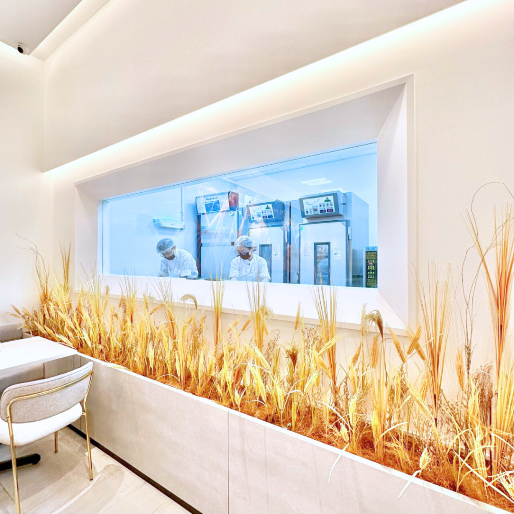 Komugi Café Now In AEON Shah Alam With Exclusive Baked Goods, Desserts ...