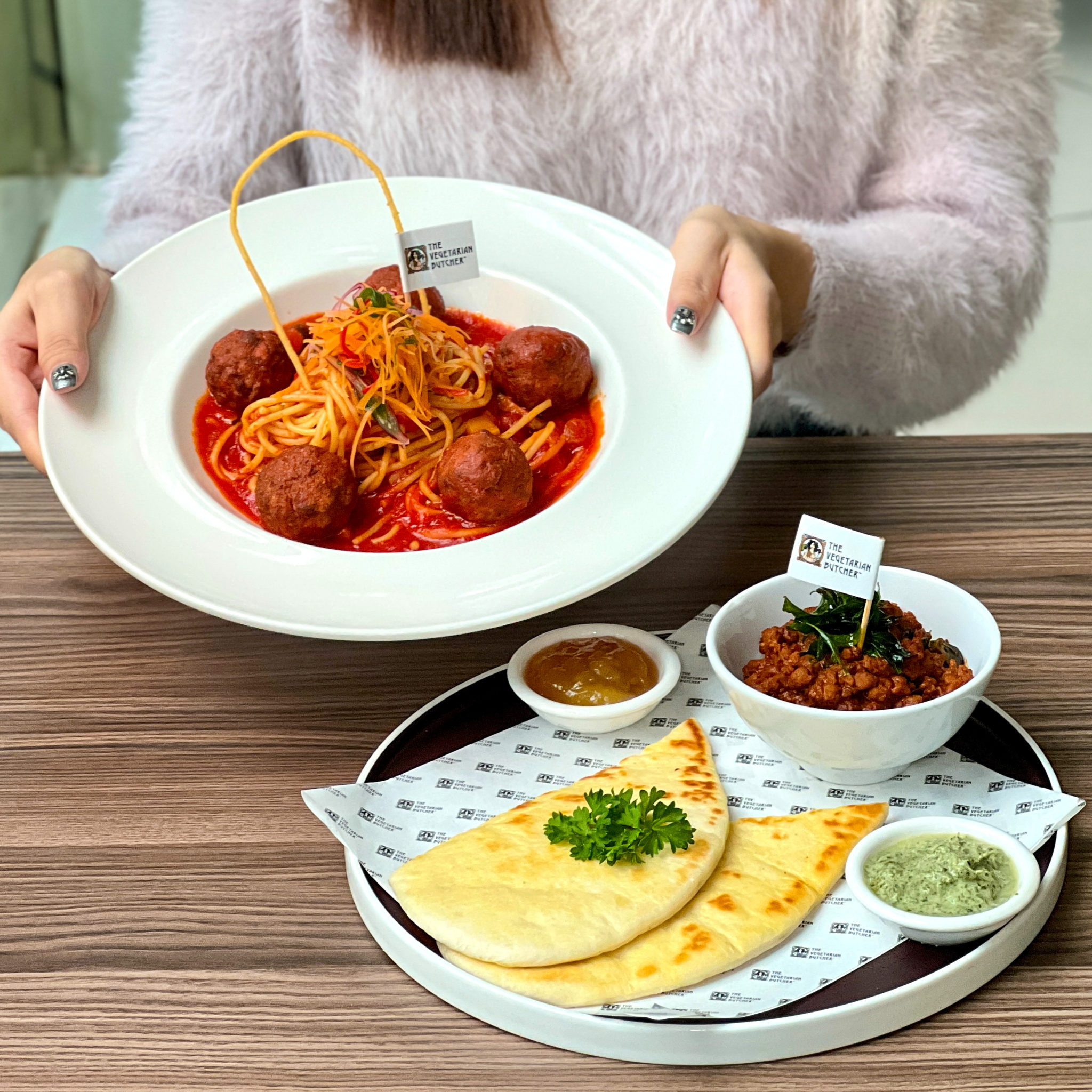 Stand A Chance To Win Luxury Hotel Stay & Buffet When You Try These ...