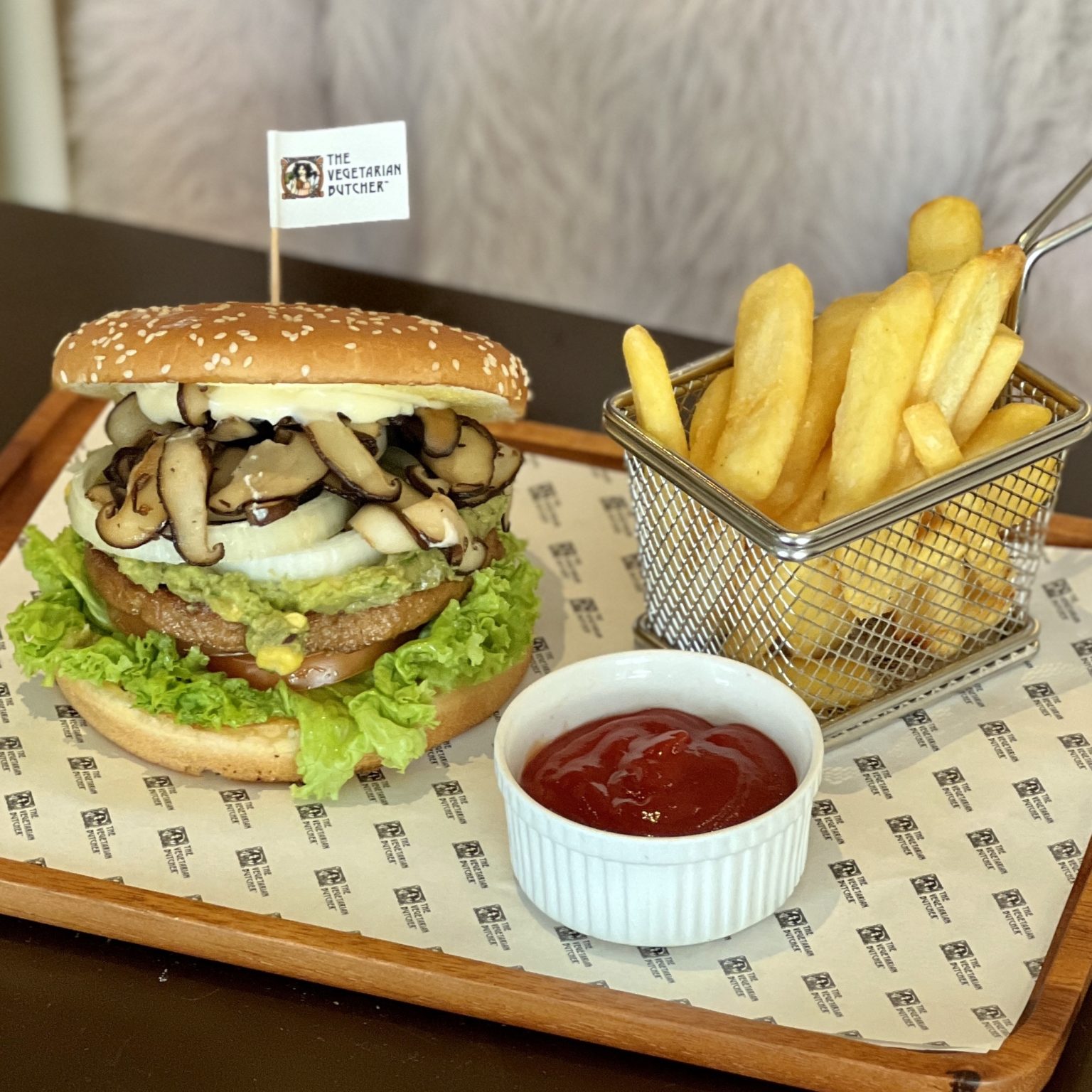 Stand A Chance To Win Luxury Hotel Stay & Buffet When You Try These ...