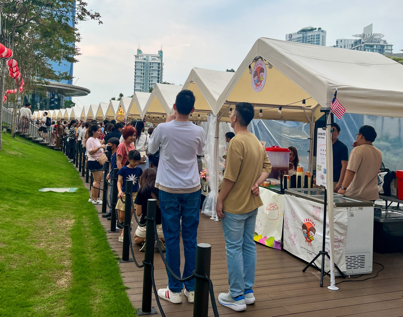 This Rooftop Garden In KL With A HUGE Moon Is Where You Go For Match ...