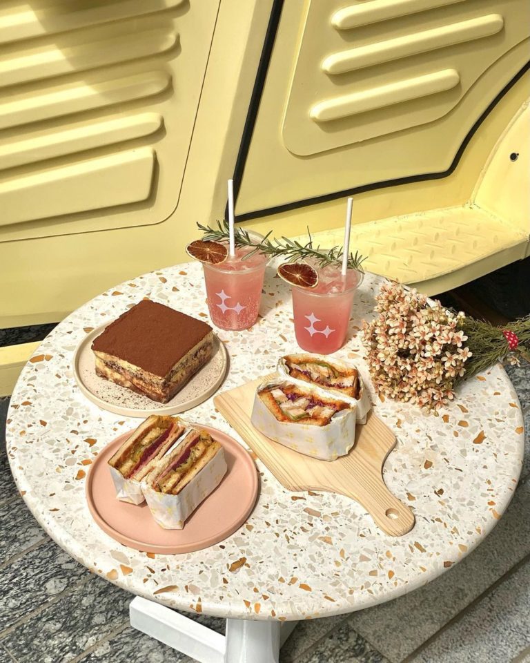 10 Must-Visit Cafes Near MRT & LRT Stations In KL (2024 Guide) - KL Foodie