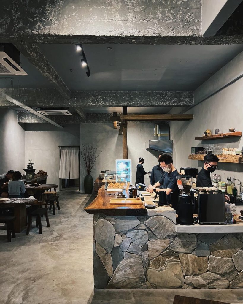 10 Must-Visit Cafes Near MRT & LRT Stations In KL (2024 Guide) - KL Foodie