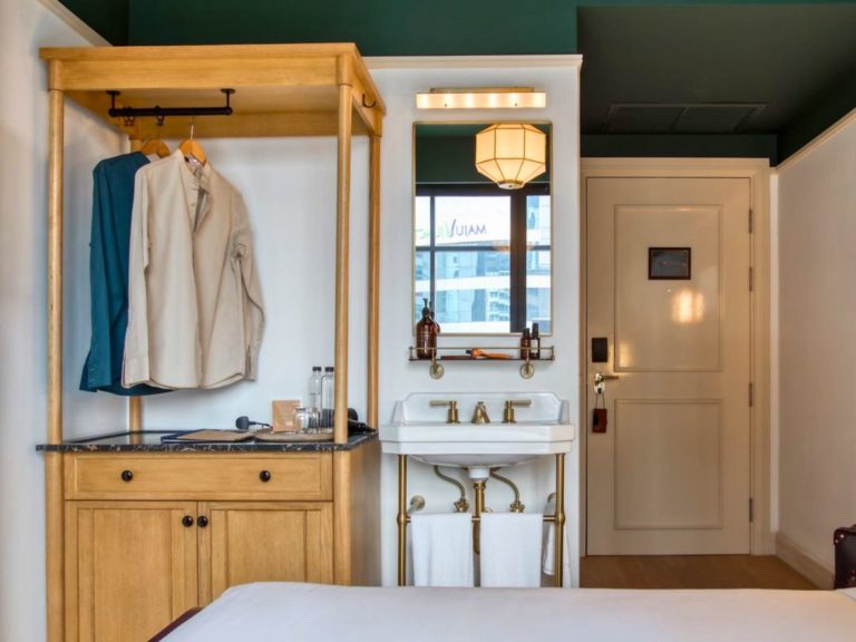 Best Places To Stay, Eat, And Explore In Chow Kit, KL (2024 Guide) - KL ...